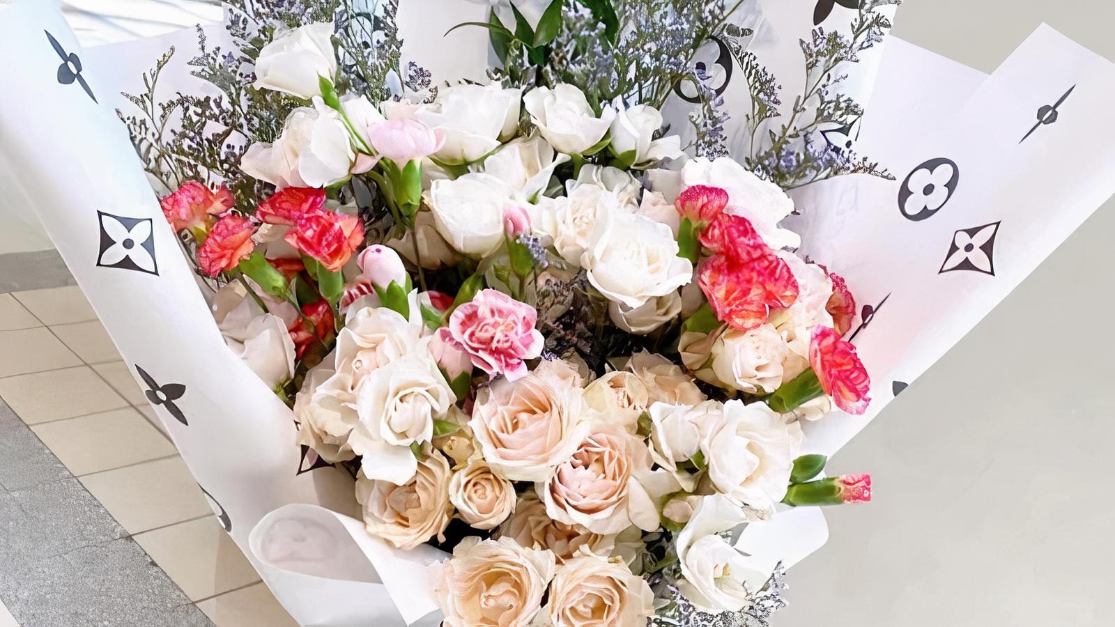 velvet Box Eternal Box Roses bucket bouquet Gift Real Preserved Flowers Annivers - munimoro.gob.pe